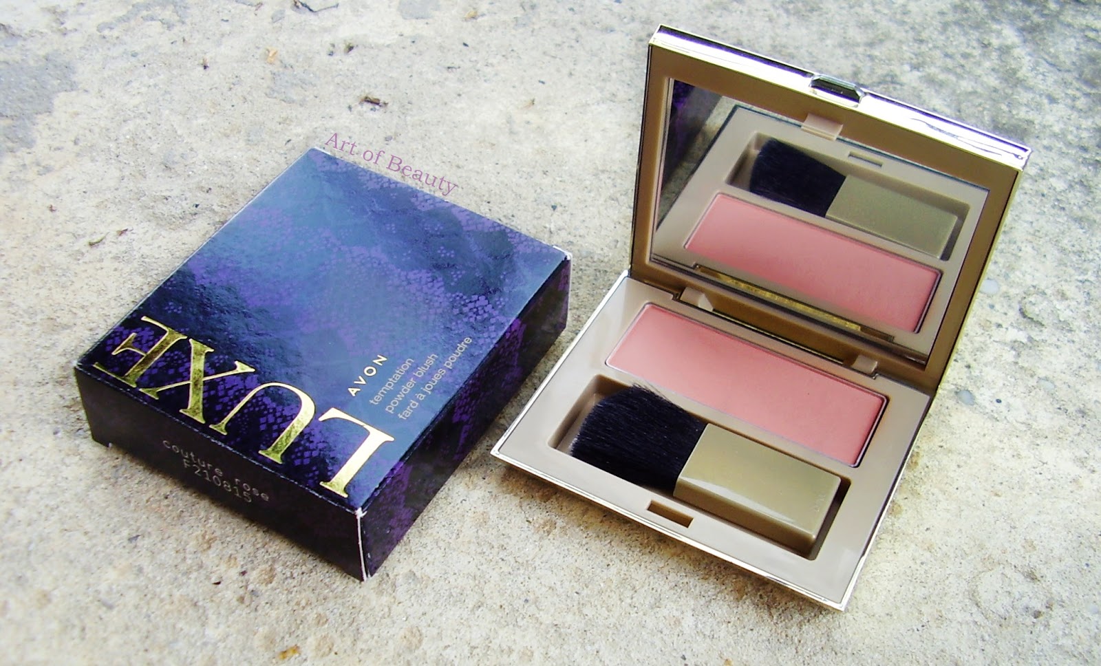 Avon Luxe - Couture rose rumenilo - Art of Beauty