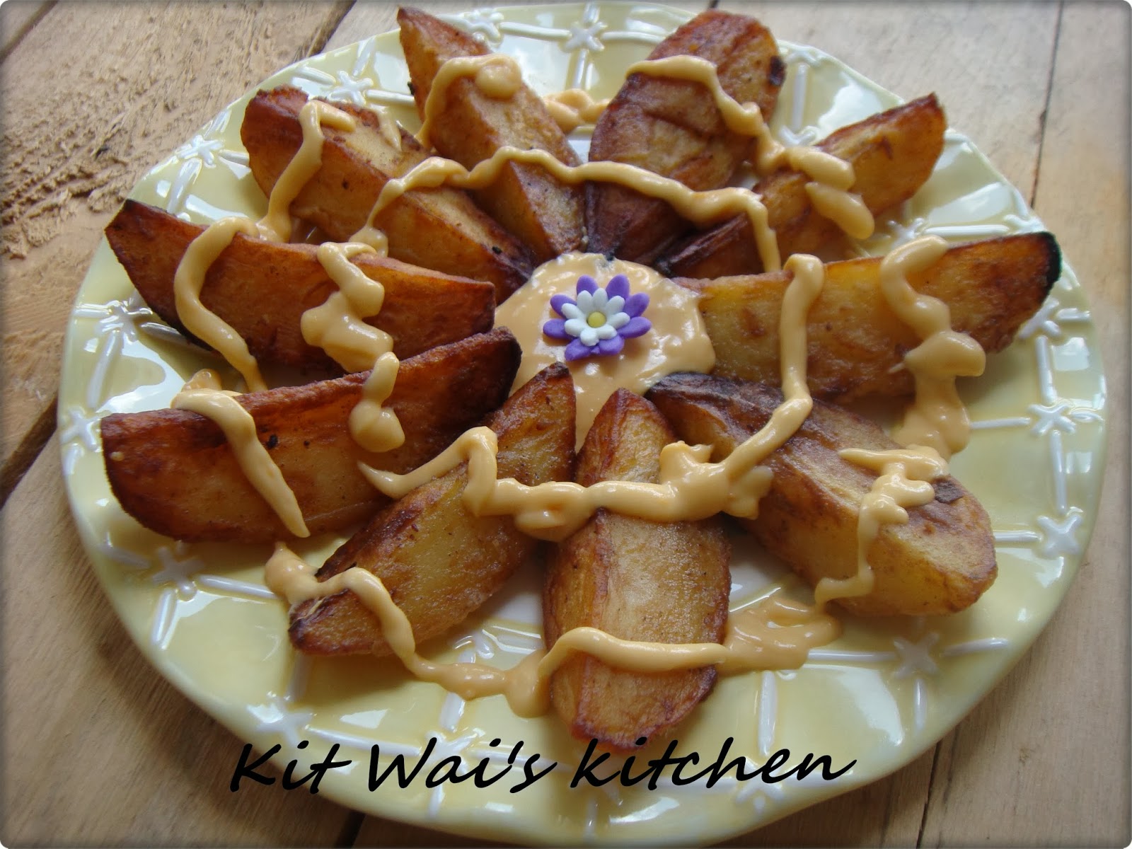 Kit Wai's kitchen : 起司马铃薯 ~ Home made cheesy potato wedges