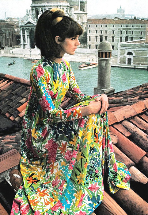 Fashion Addicts LA: Get inspired by 60's summer prints