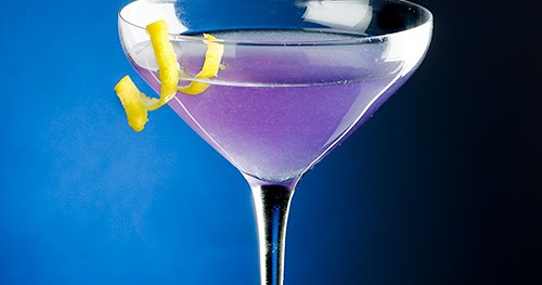 Kitchen Riffs: The Blue Moon Cocktail