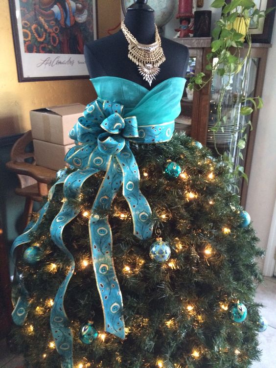 Fashion Flare♡♡: Beautiful Christmas Trees Made From Dress Form