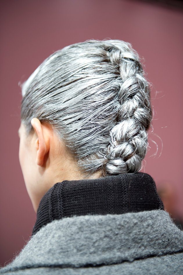 little princess crown ♕: Model Rambut Kepang?