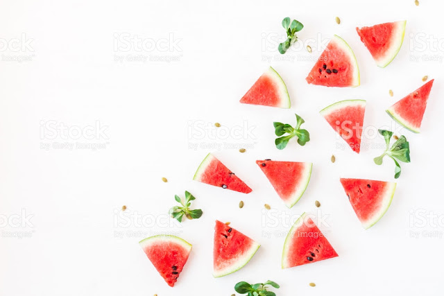Manfaat buah semangka untuk kesehatan - TIPS KESEHATAN Manfaat buah semangka untuk kesehatan - TIPS KESEHATAN
