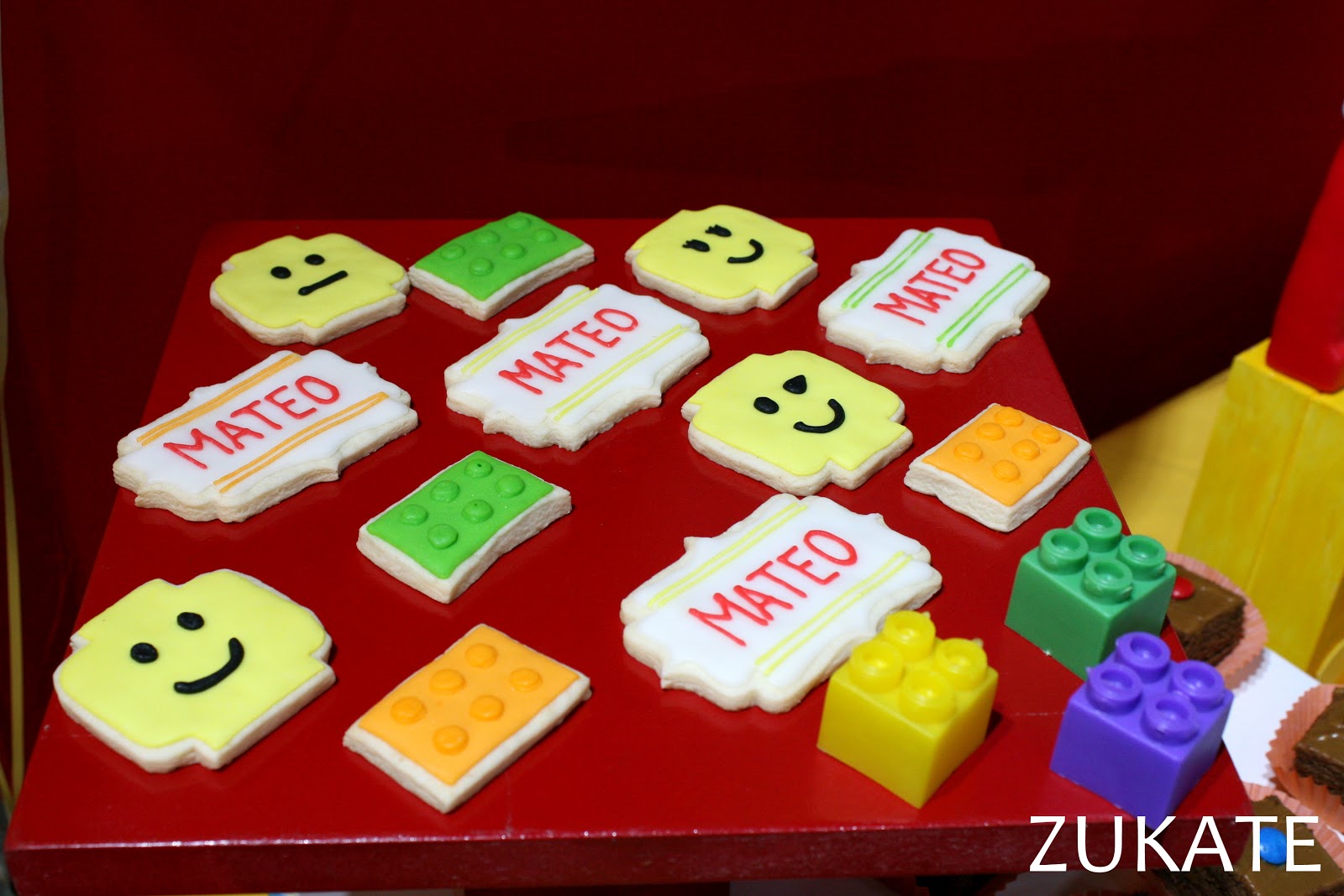 FIESTA DE LEGO PARA MATEO | ZUKATE