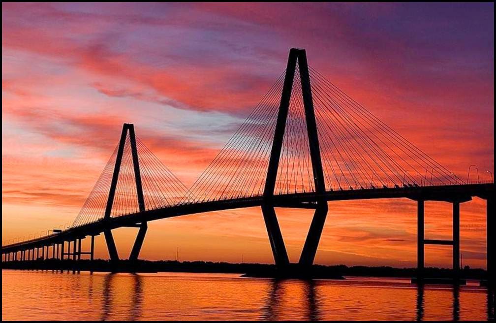 Travel Charleston: City with beauty and history at South Carolina in ...