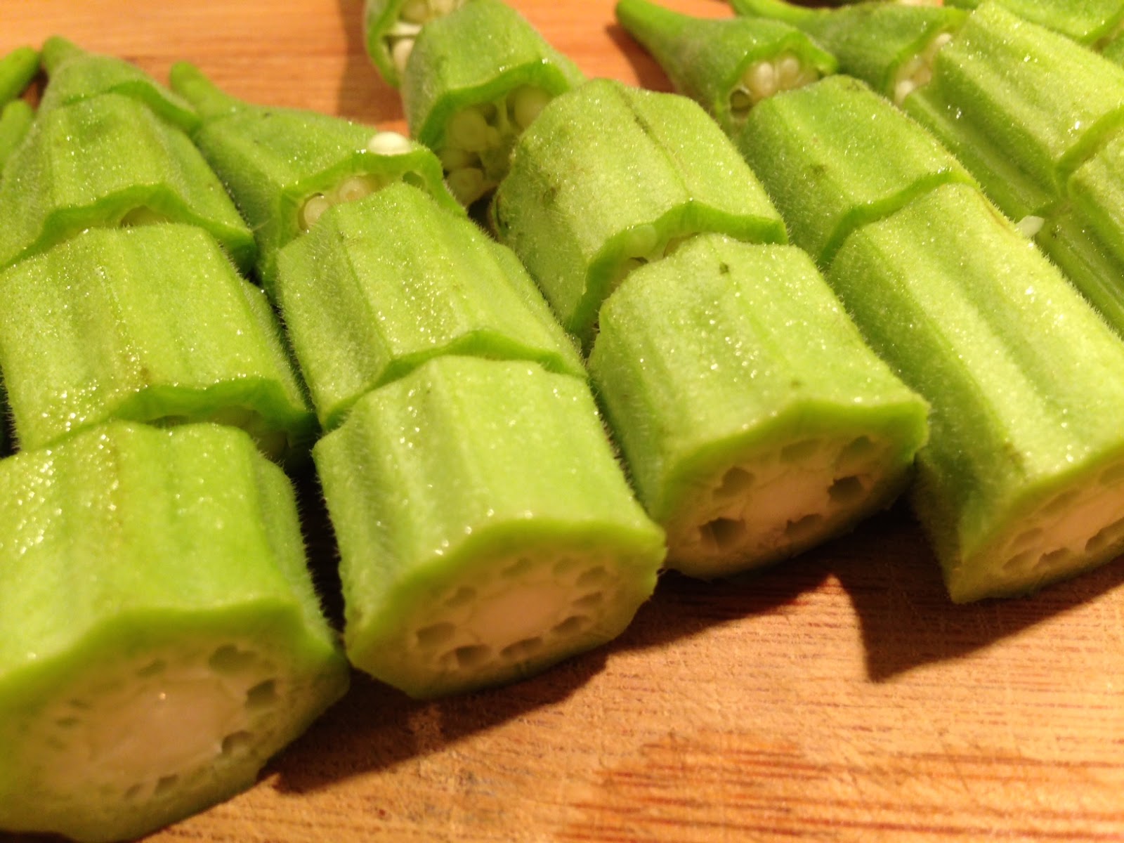 Vegan Latino: Ocra (quimbombó) a la mexicana