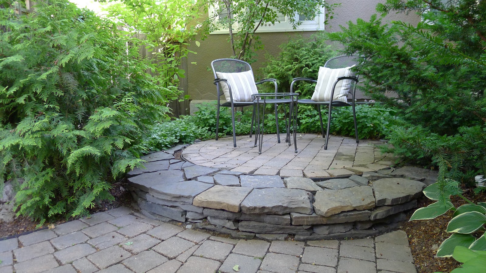 Backyard Garden : Shade Gardens - A Garden Tour in Edmonton