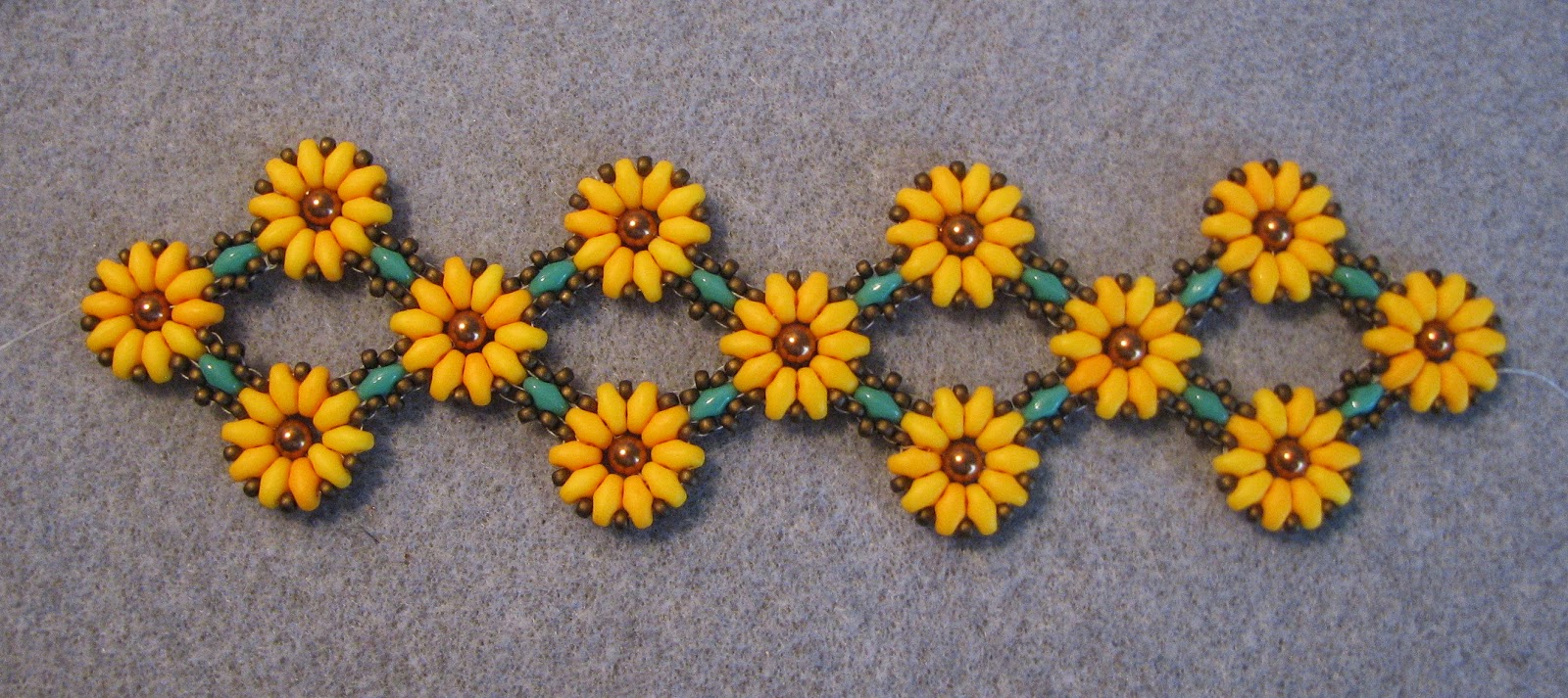 It's a Beadiful Creation: Super Duo Flowers