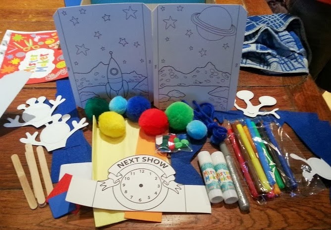 The Brick Castle: Mister Maker Alien Puppet Show from Hobbycraft