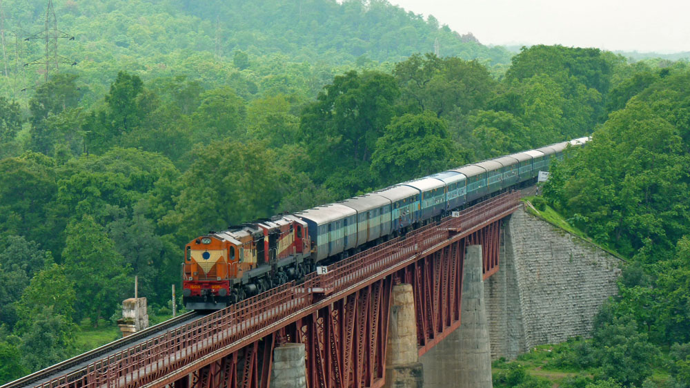 INDIA: WORLD 4TH LARGEST RAILWAY NETWORK