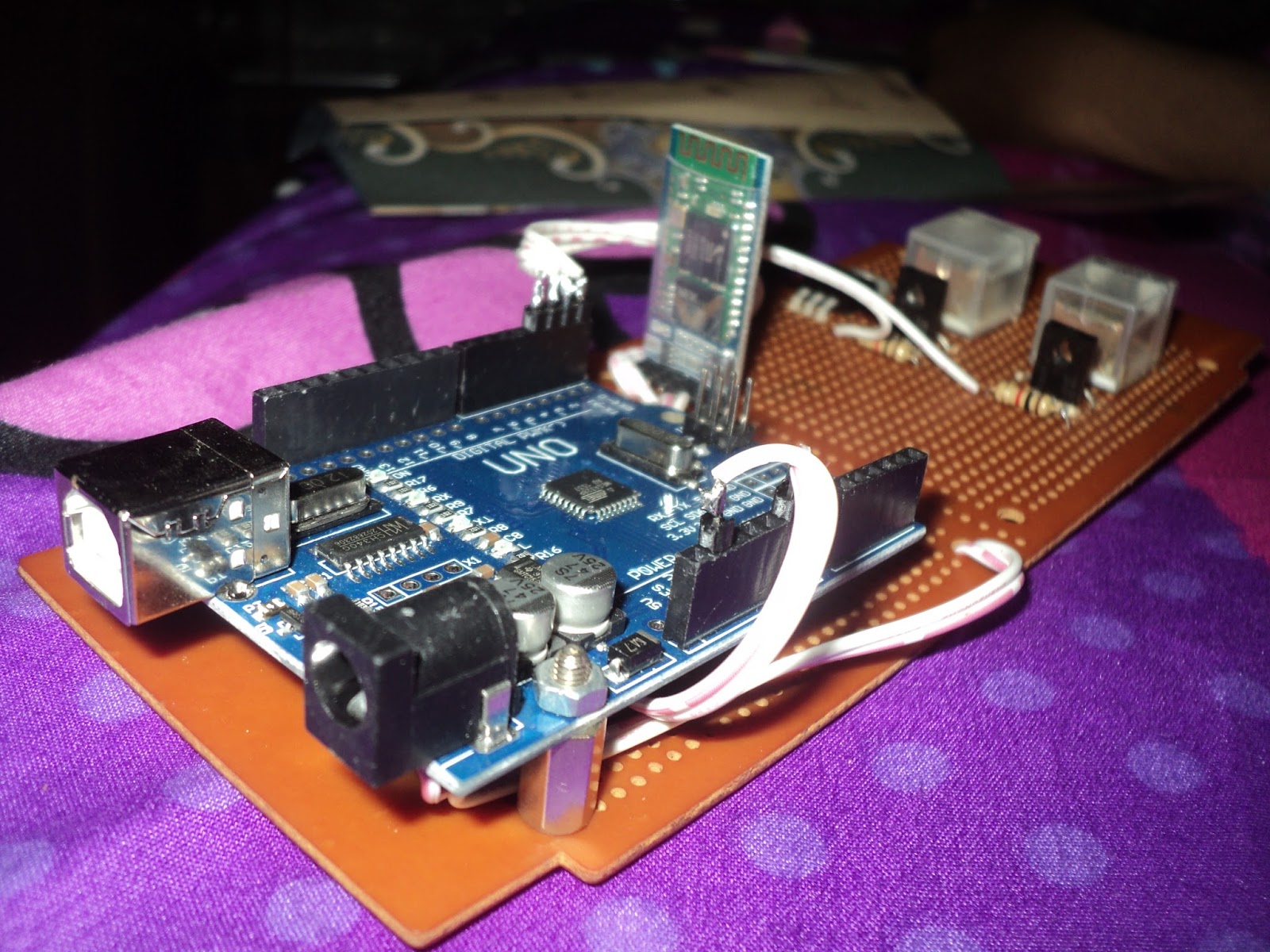 MEMBUAT SAKLAR BLUETOOTH MENGGUNAKAN ARDUINO UNO | Farid