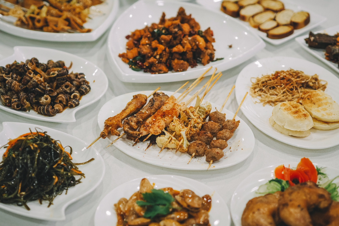 LAC MEI CHE HOTPOT BUFFET AND DRINKS 辣妹子火锅 自助餐 - eatandtreats ...