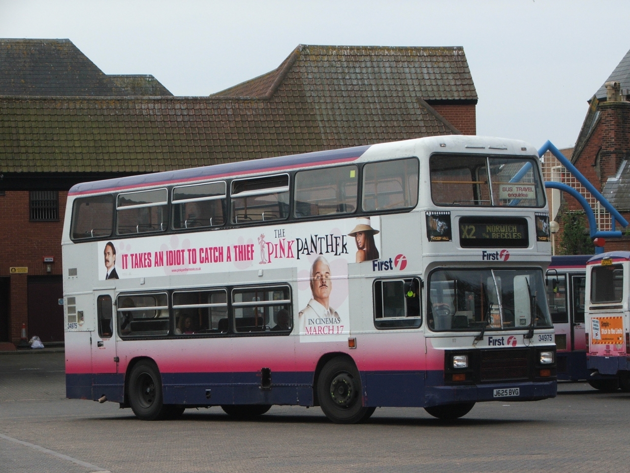 East Norfolk (and East Suffolk!) Bus Blog: Revisited Lowestoft 2006