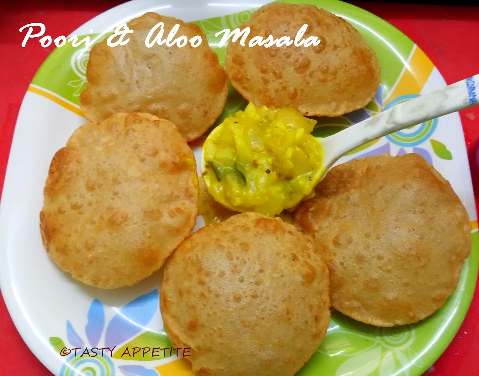 Poori with Aloo Masala / Poori Masala / Poori Kizhangu Recipe: