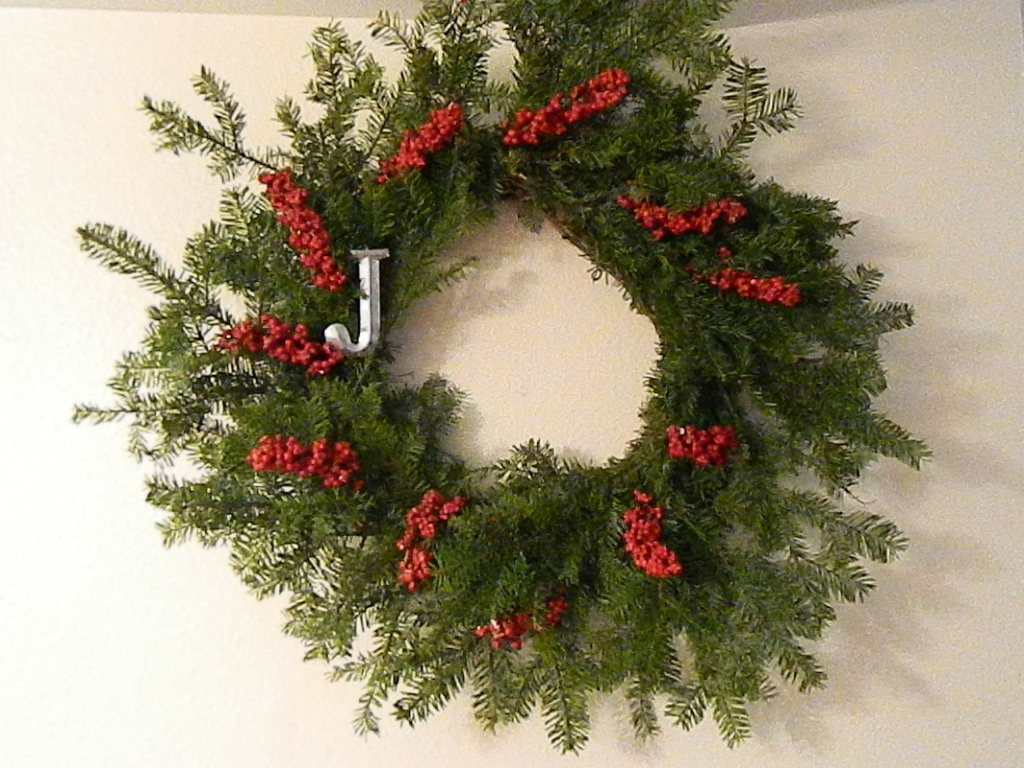 Polka-Dotty Place: Tree Branch Wreath