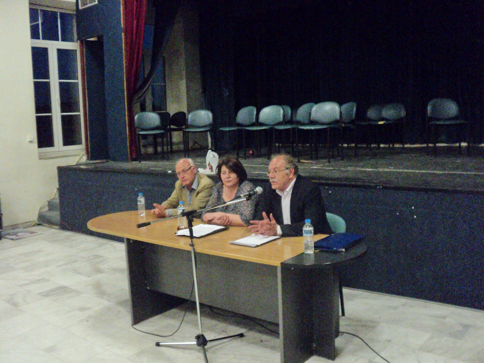 Κατάμεστο το Πνευματικό Κέντρο της Νεοχωρούδας στην χθεσινή συγκέντρωση ...