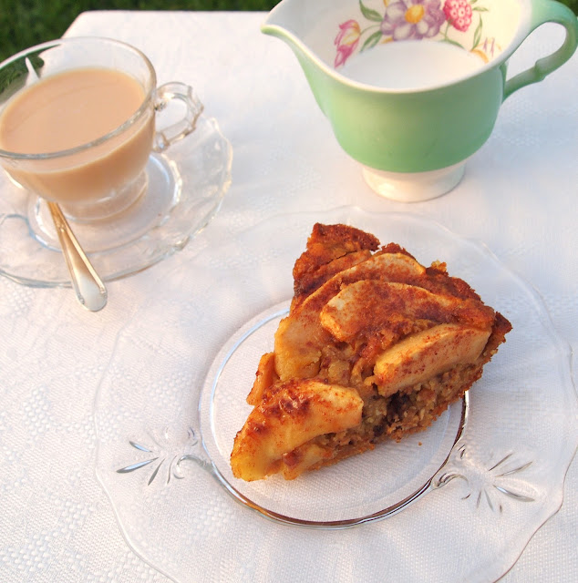 The Alchemist: Breakfast Apple Pie