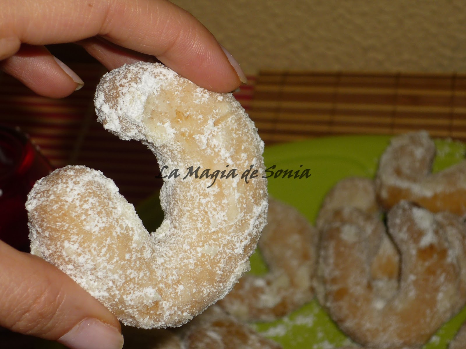 La Magia de Sonia: Cuernos Dulces de Navidad.