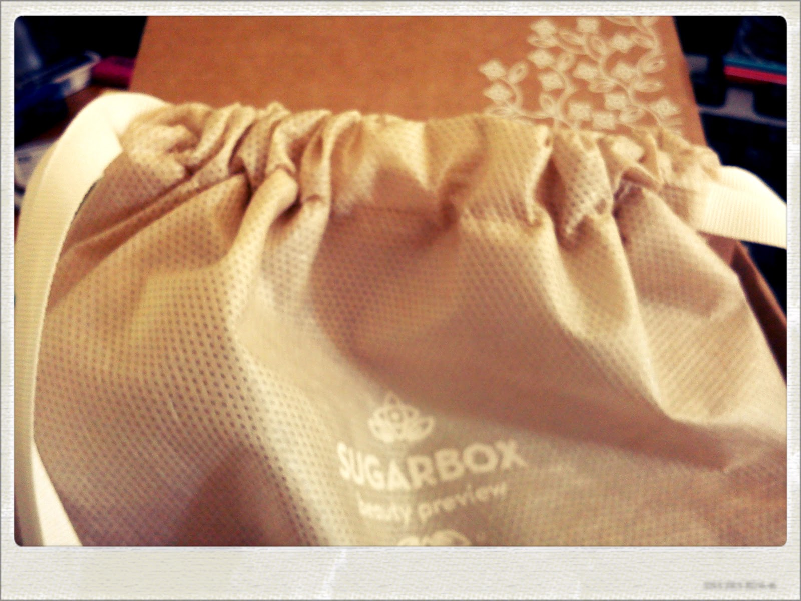 OTTOBRE: SUGARBOX. Perchè prima o poi nelle scatole ci si cade. - Ms ...