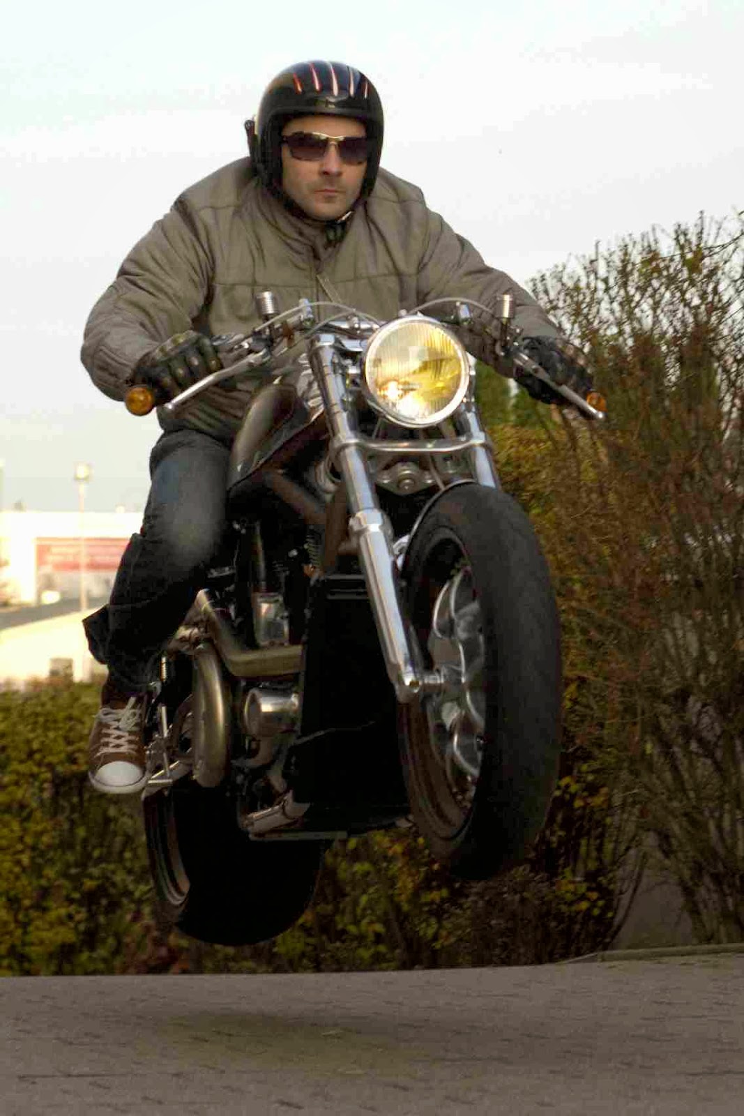 Harley Davidson V-Rod Cafe Racer by Dr. Mechanik - Lsr Bikes