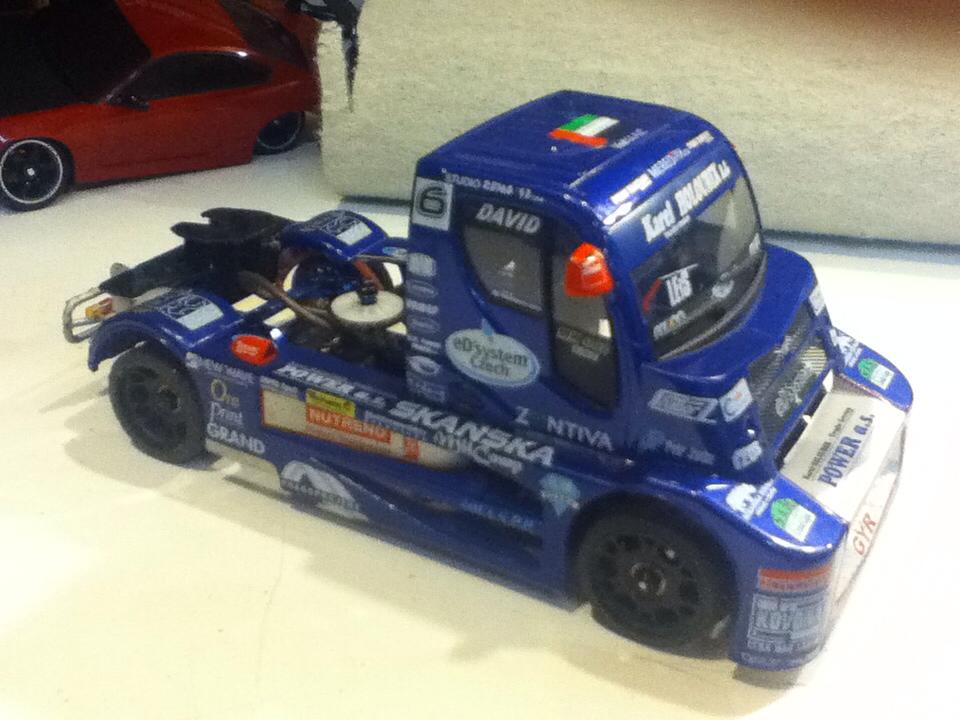 KYOSHOSAN: Tons of Pictures of Custom Mod Mini-Z Trucks