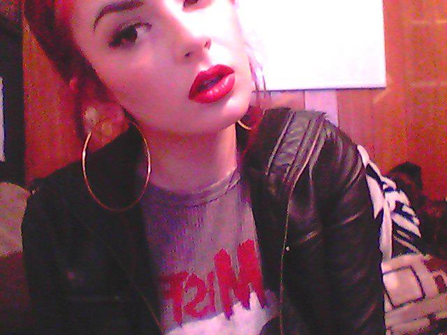 TAKE MY MEDICINE: una nueva diva: Sara Ashouri