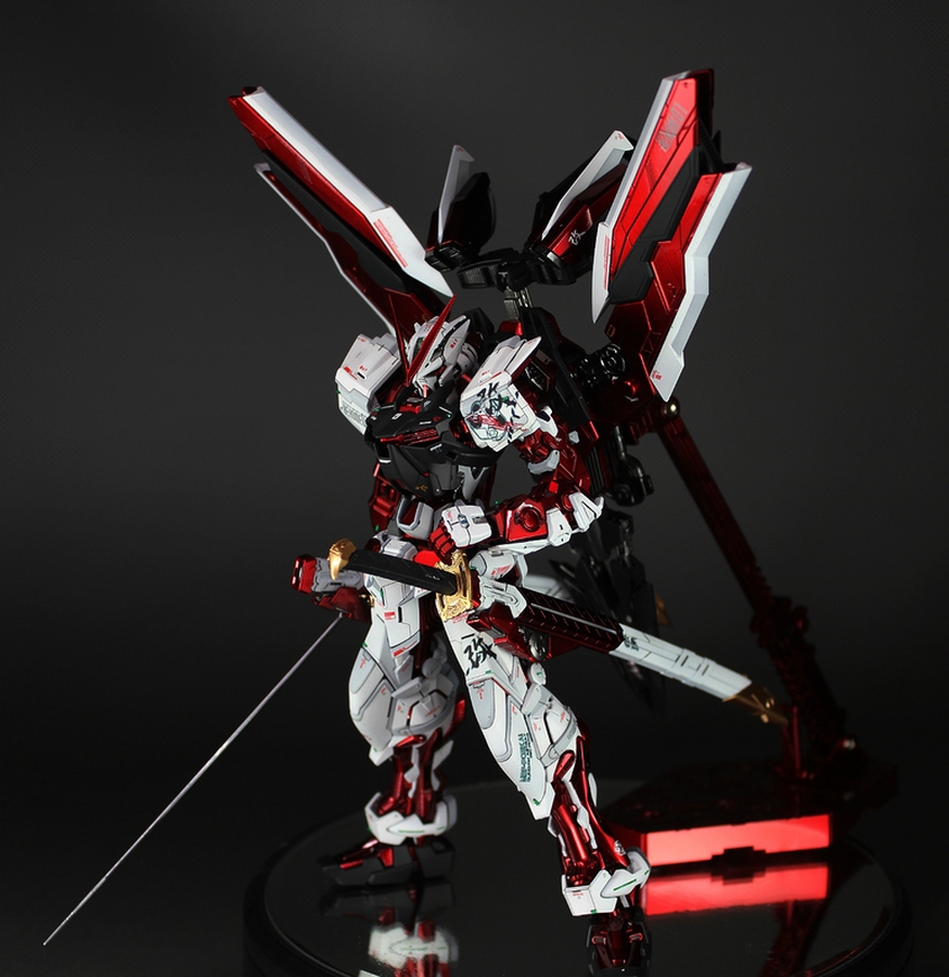 Custom Build: MG 1/100 Gundam Astray Red Frame Kai