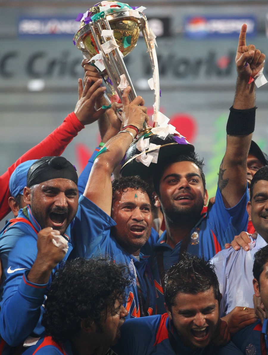 Sachin Tendulkar with ICC World Cup Trophy 2011 ~ Imagesforall