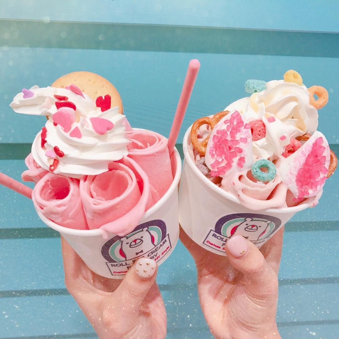 AT・旅兒鳥: 排隊約要1小時的超人氣冰淇淋店「ROLL ICE CREAM FACTORY」／東京