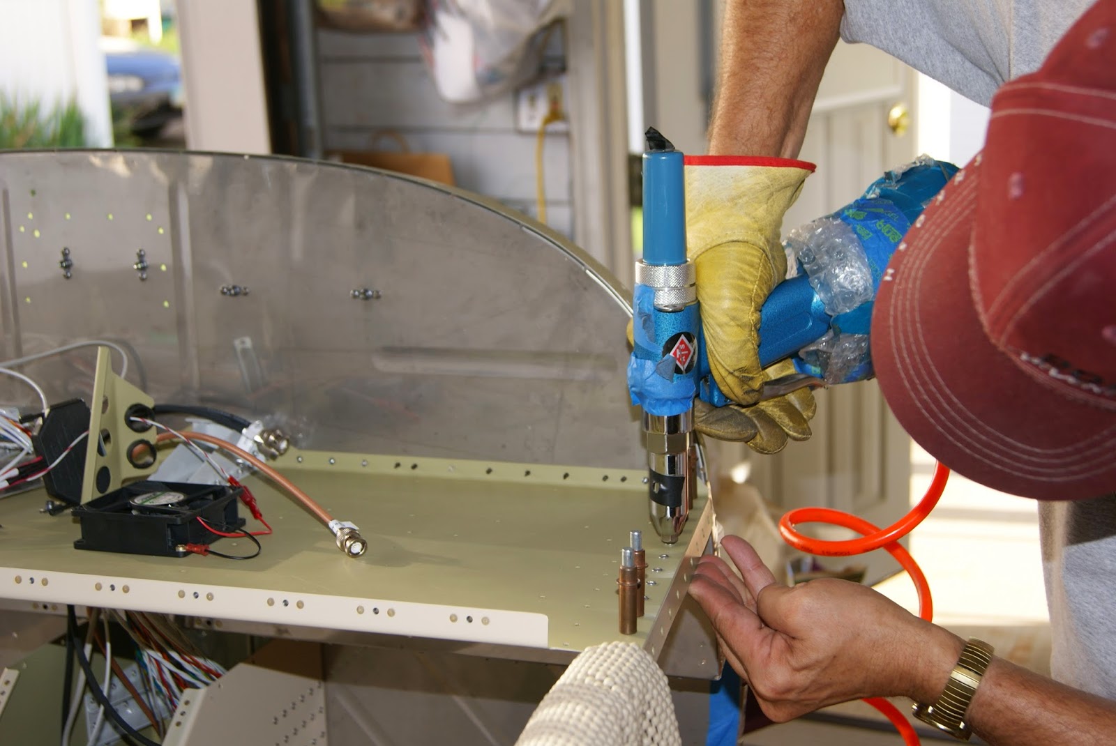 DOG Aviation John's RV-12 Blog: Riveting Of Panel Base & Canopy Ribs