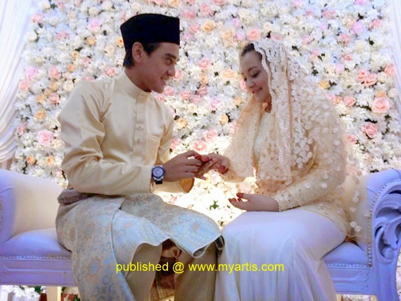 Berita, Hiburan Artis Di Malaysia: PENYAMPAI BERITA ASTRO AWANI, ASHWAD ...