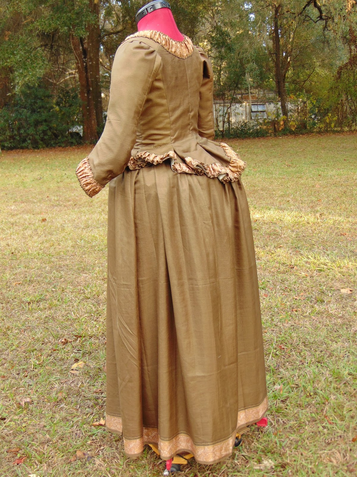 The Antique Sewist: 1760s Casaquin -or- How to make an 18th century ...