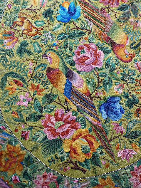 Masters of Craft : Peranakan beadwork