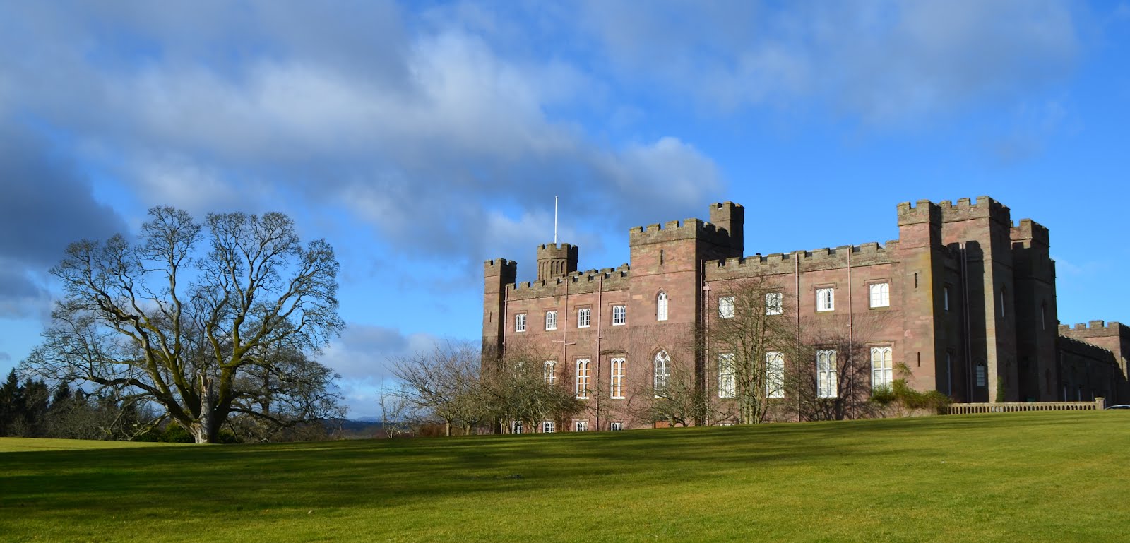 Tour Scotland: Tour Scotland February Photographs Video Scone Palace ...