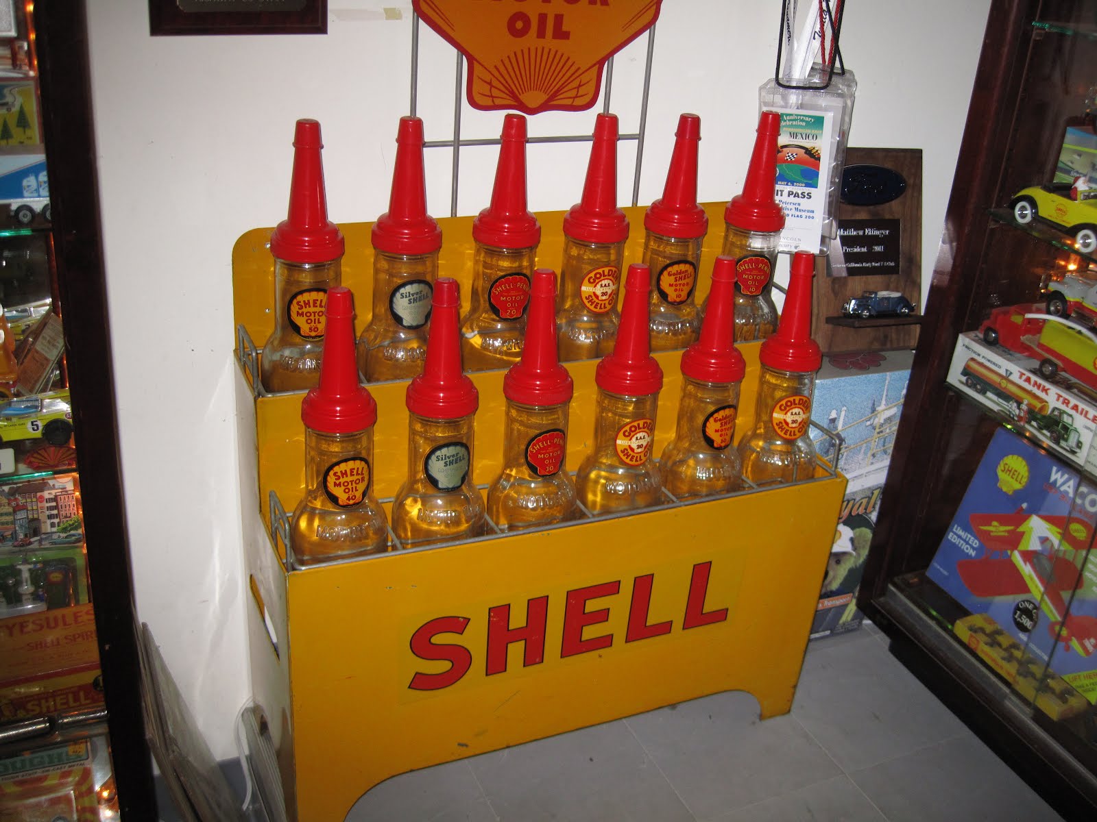 Stephen Mitchell: Matthew Ettinger: The history of Shell Oil Company