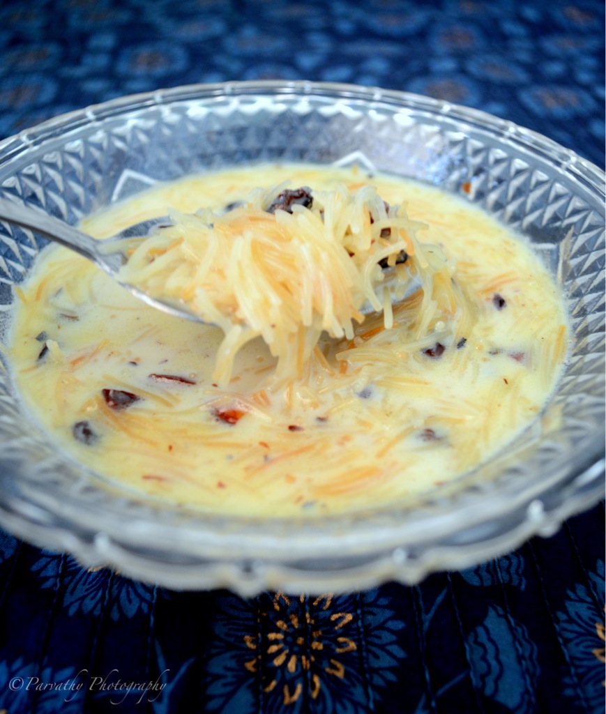 Paru's Kitchen: Semiya Payasam | Vermicelli Payasam