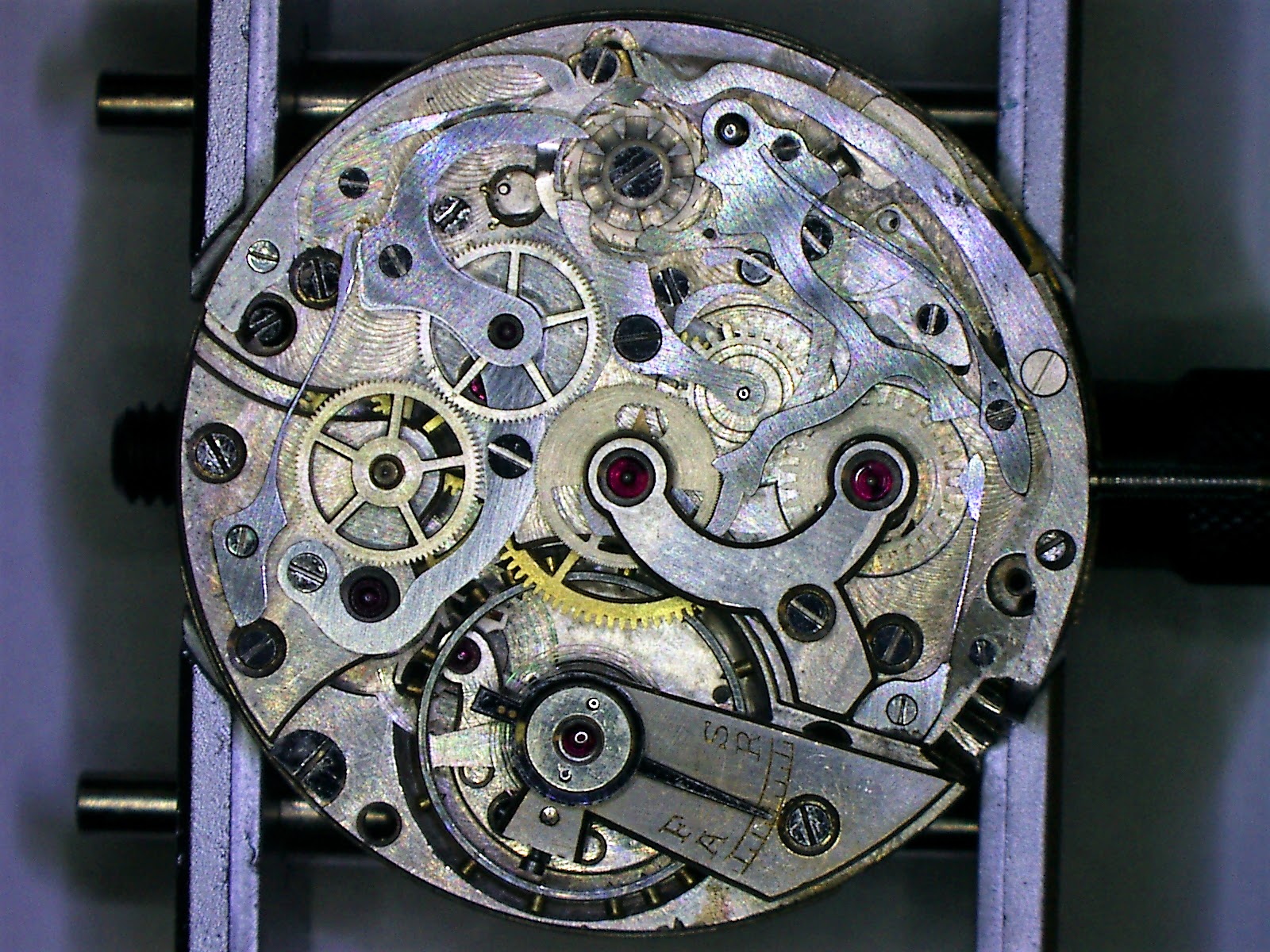 K&H Watchmaking Competence Centre: Chronographs