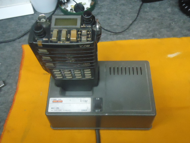 OBIN RADIO: Icom Ic 2GAT Sold out