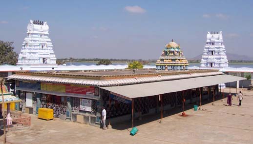 ADDANKI INFO: SRI PRASANNANJANEYA SWAMI TEMPLE IN ADDANKI