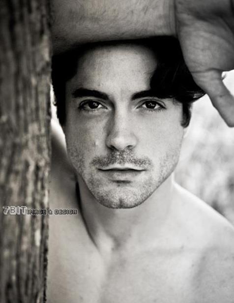 Eyecons: MODEL MONDAY: KYLE JAMES