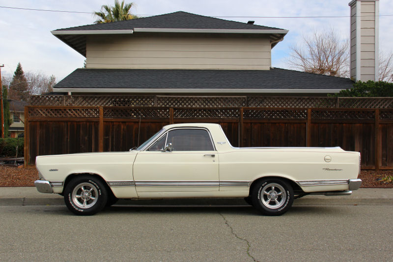 California Streets: San Ramon Street Sighting - 1967 Ford Fairlane Ranchero