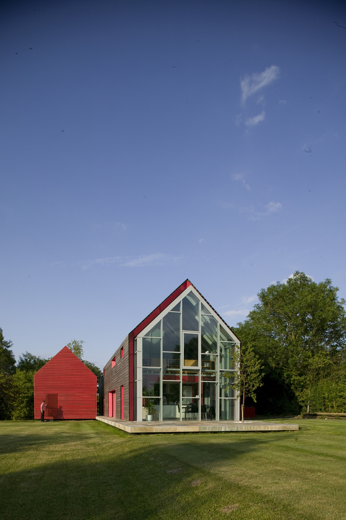 neocribs: Sliding House | Suffolk | England | dRMM