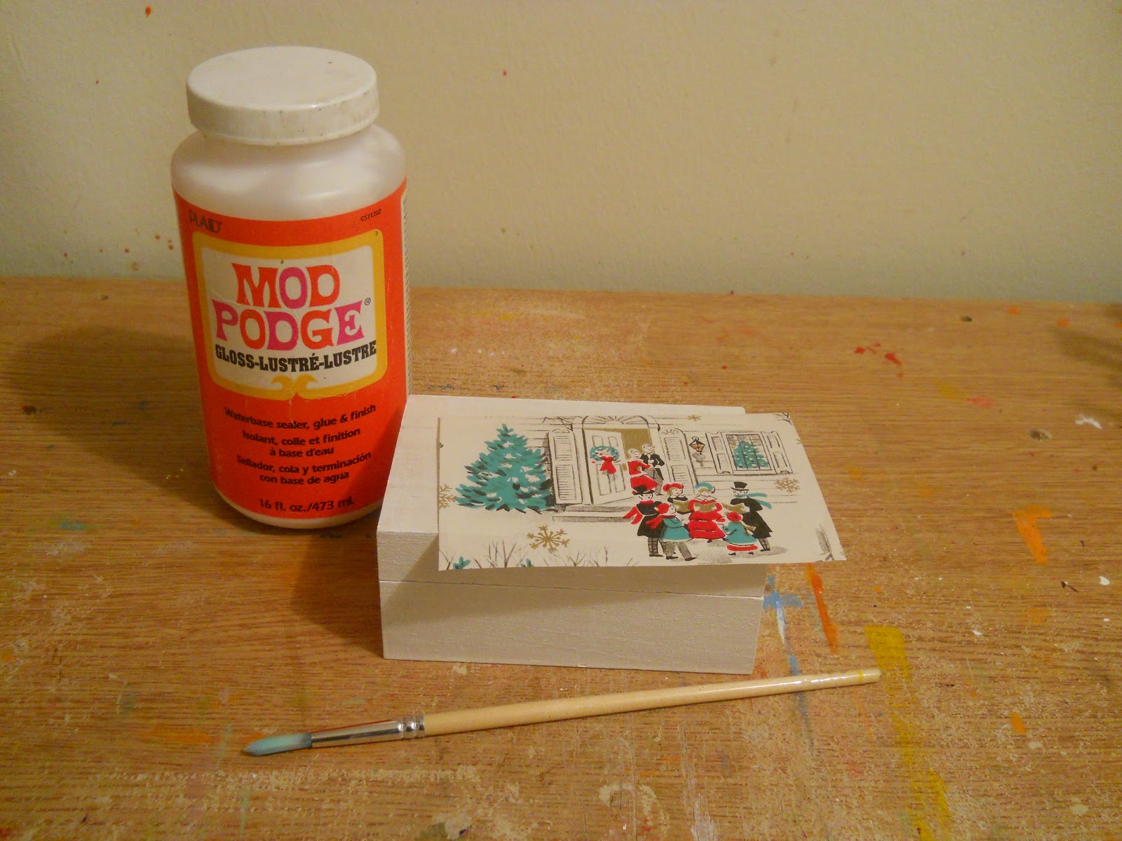 Wrapping Paper Saver DIY - Running With A Glue Gun