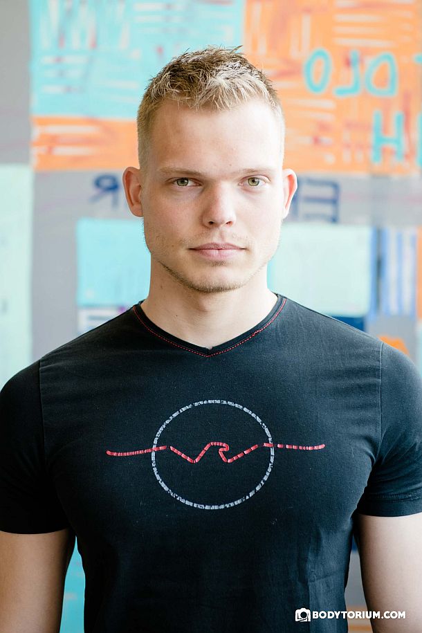 Favorite Hunks & Other Things: The Shy Exhibitionist: Milan by Bodytorium