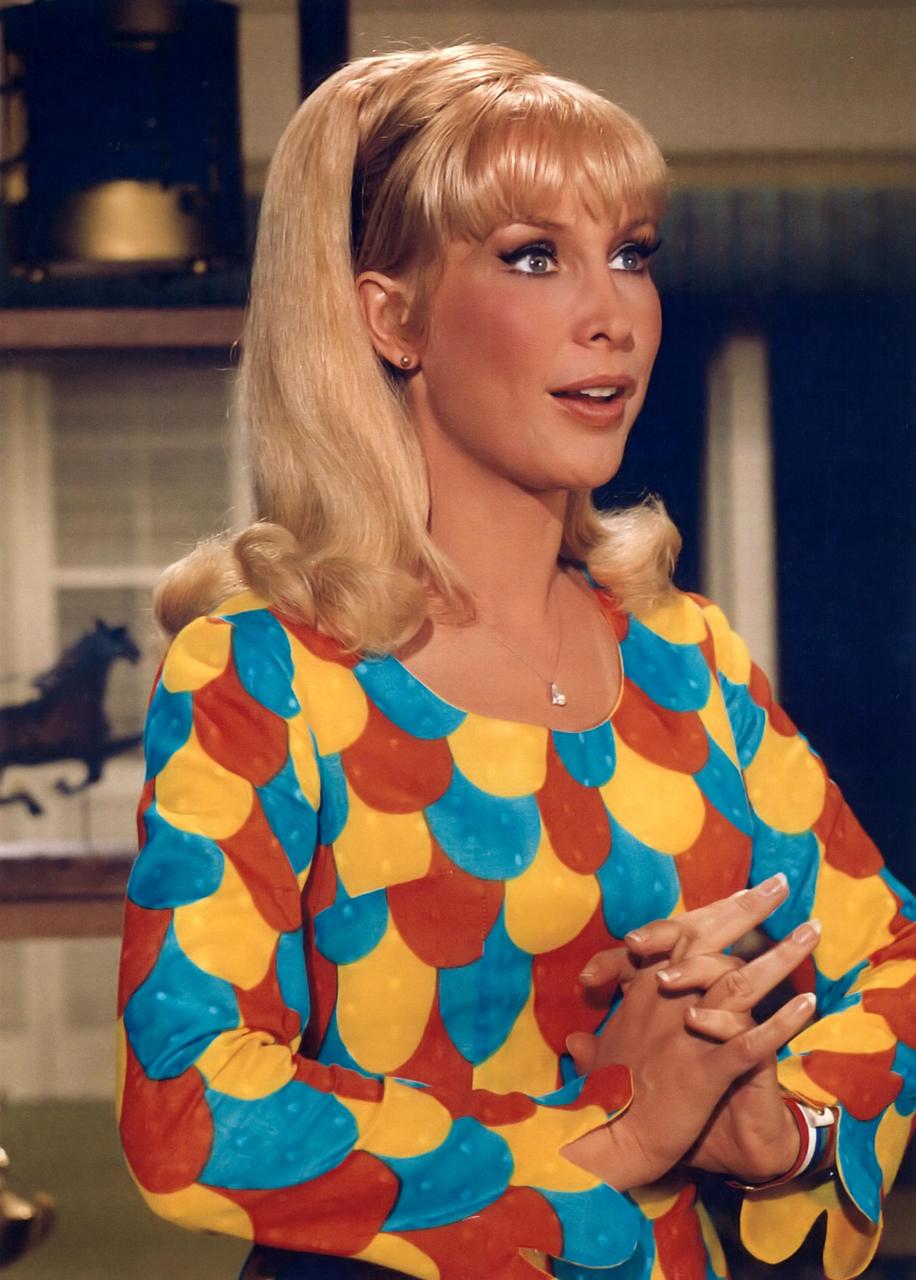 GREAT FEMALE SINGERS: Barbara Eden