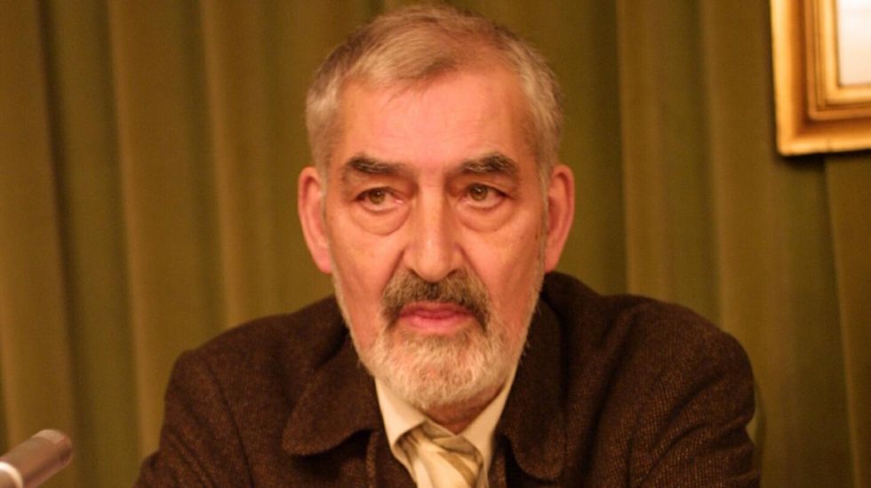 Fragmento de "Manuel María.Antoloxía poética" de Darío Xohán Cabana e ...