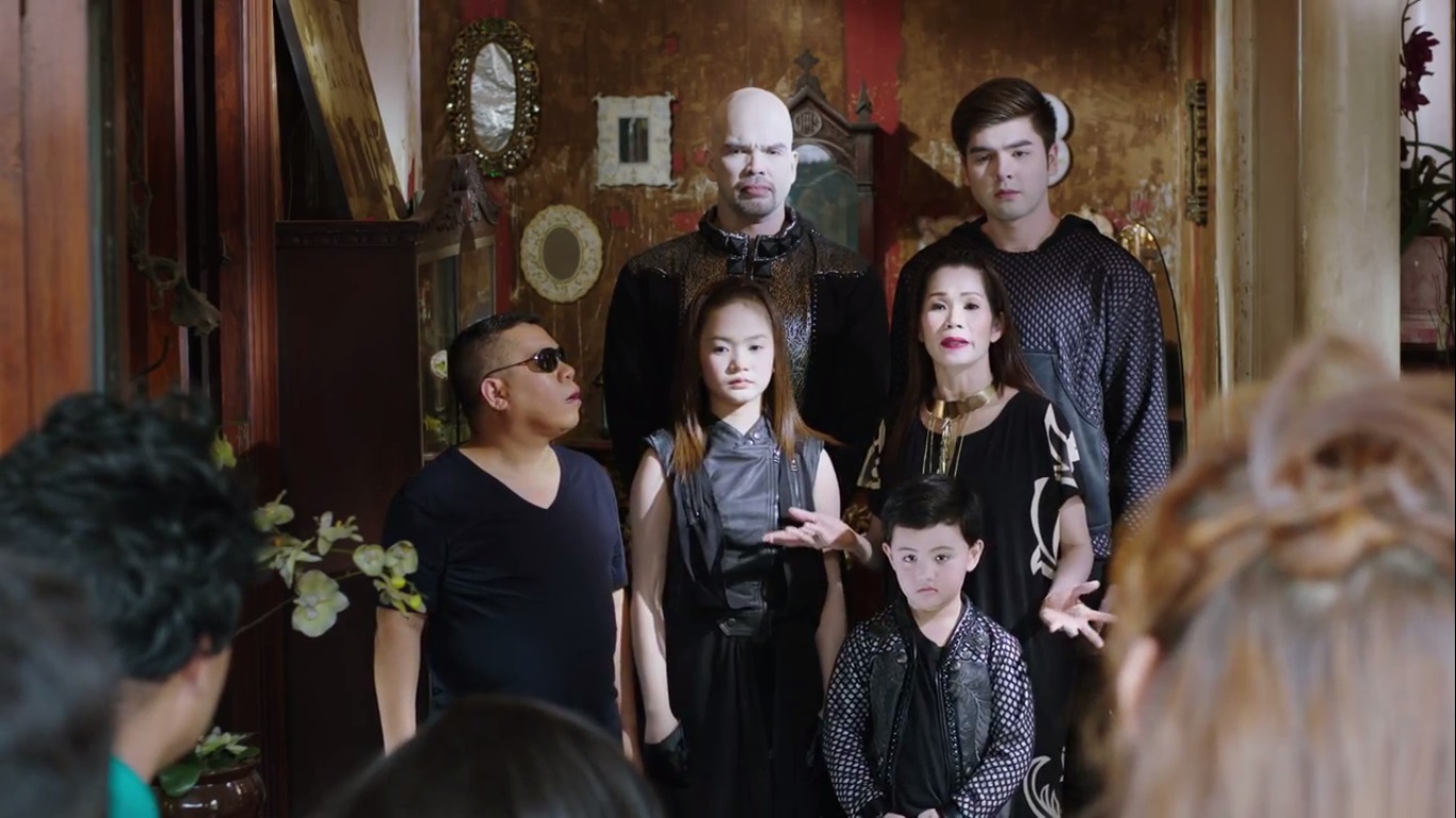 My Movie World: Wang Fam Trailer and Poster