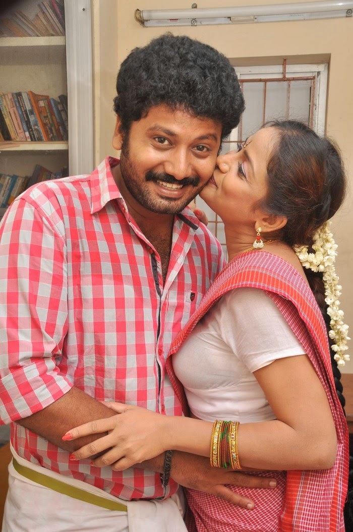 NEW MALLU KAMBI KATHAKAL FREE BLOG: My First Aunty Kambi Anubhavam New ...