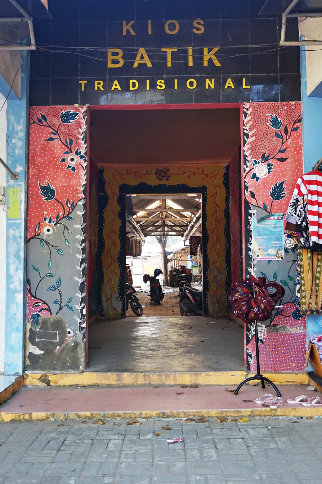 Berburu Batik Pamekasan Di Kios Batik Pasar 17 Agustus Pamekasan ...