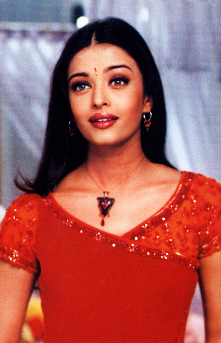 Portraits: Aishwarya Rai and Arjun Rampal in Dil Ka Rishta (2003)